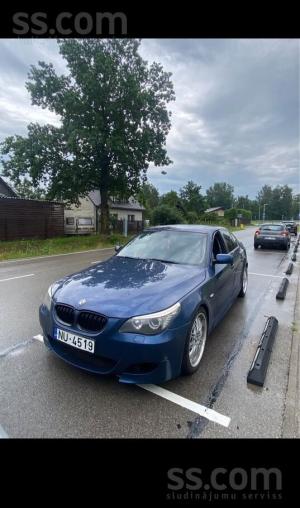 Blue BMW 530 2003 in Daugavpils, with an engine capacity of 3.00 L and mileage of 0 thousand km for 3500 €, photo 2 on AUTOMOTO.COM.LV