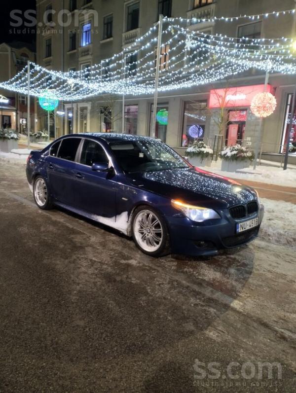 Zils BMW 530 2003 Daugavpils, ar dzinēja tilpumu 3.00 L un nobraukumu 0 tūkst. km par 3500 €, foto 5 vietnē AUTOMOTO.COM.LV