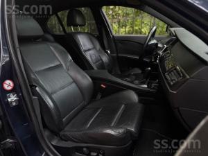 Синий БМВ 530 2003 в Цесис, объемом двигателя 3.00 л и пробегом 371 тыс. км за 4490 €, фото 16 на AUTOMOTO.COM.LV