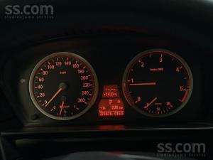 Синий БМВ 530 2003 в Цесис, объемом двигателя 3.00 л и пробегом 371 тыс. км за 4490 €, фото 28 на AUTOMOTO.COM.LV