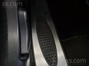 Синий БМВ 530 2003 в Цесис, объемом двигателя 3.00 л и пробегом 371 тыс. км за 4490 €, фото 34 на AUTOMOTO.COM.LV