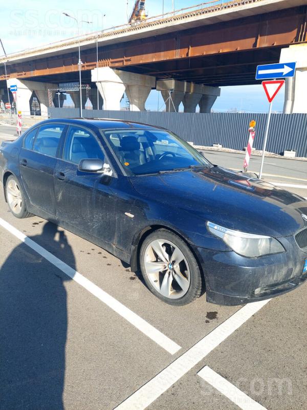 Синий БМВ 530 2003 в Рига, объемом двигателя 3.00 л и пробегом 439 тыс. км за 2100 €, фото 6 на AUTOMOTO.COM.LV