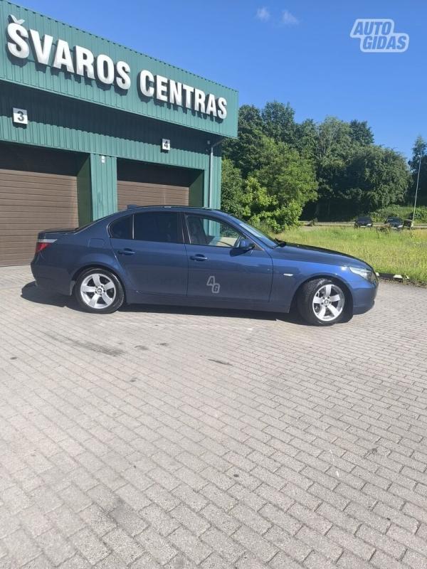 Zils BMW 530 2003 Klaipėda, ar dzinēja tilpumu 3.00 L un nobraukumu 333 tūkst. km par 2700 €, foto 1 vietnē AUTOMOTO.COM.LV