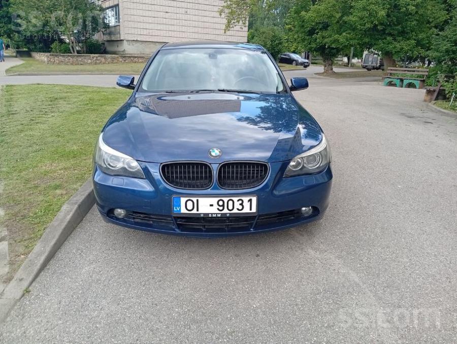 Zils BMW 530 2003 Daugavpils, ar dzinēja tilpumu 3.00 L un nobraukumu 348 tūkst. km par 4050 €, foto 1 vietnē AUTOMOTO.COM.LV