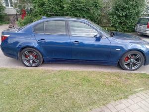 Zils BMW 530 2003 Daugavpils, ar dzinēja tilpumu 3.00 L un nobraukumu 348 tūkst. km par 4050 €, foto 4 vietnē AUTOMOTO.COM.LV