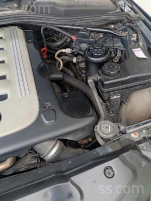 Zils BMW 530 2003 Daugavpils, ar dzinēja tilpumu 3.00 L un nobraukumu 348 tūkst. km par 4050 €, foto 13 vietnē AUTOMOTO.COM.LV