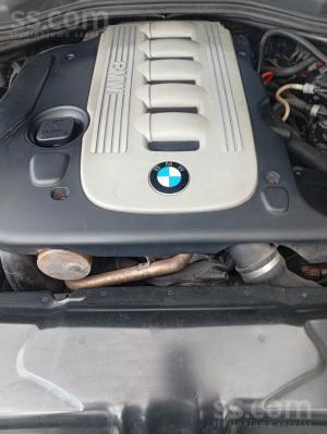 Zils BMW 530 2003 Daugavpils, ar dzinēja tilpumu 3.00 L un nobraukumu 348 tūkst. km par 4050 €, foto 14 vietnē AUTOMOTO.COM.LV