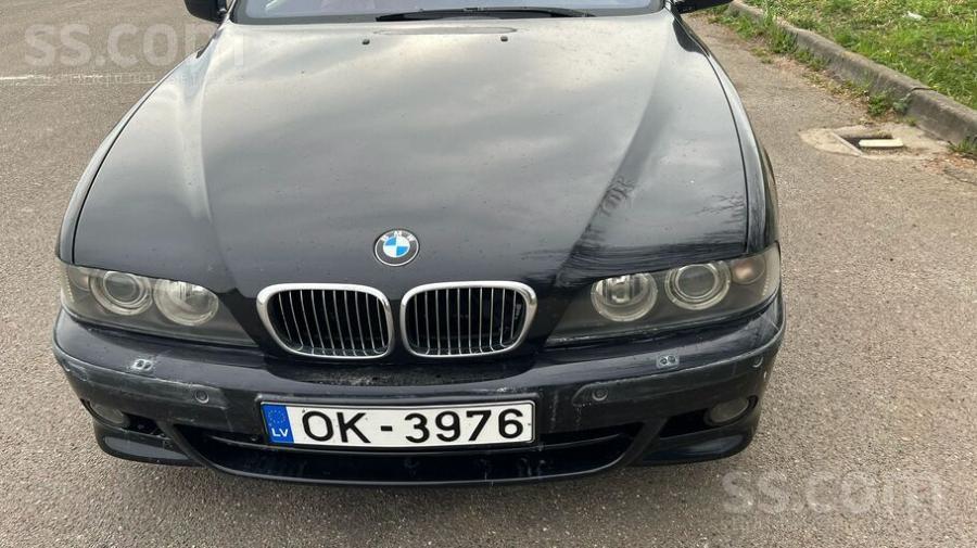 Синий БМВ 530 2003 в Рига, объемом двигателя 3.00 л и пробегом 200 тыс. км за 6500 €, фото 10 на AUTOMOTO.COM.LV