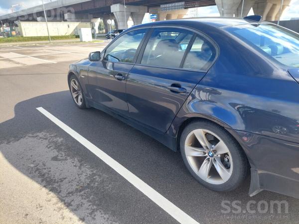 Синий БМВ 530 2003 в Рига, объемом двигателя 3.00 л и пробегом 444 тыс. км за 1800 €, фото 6 на AUTOMOTO.COM.LV