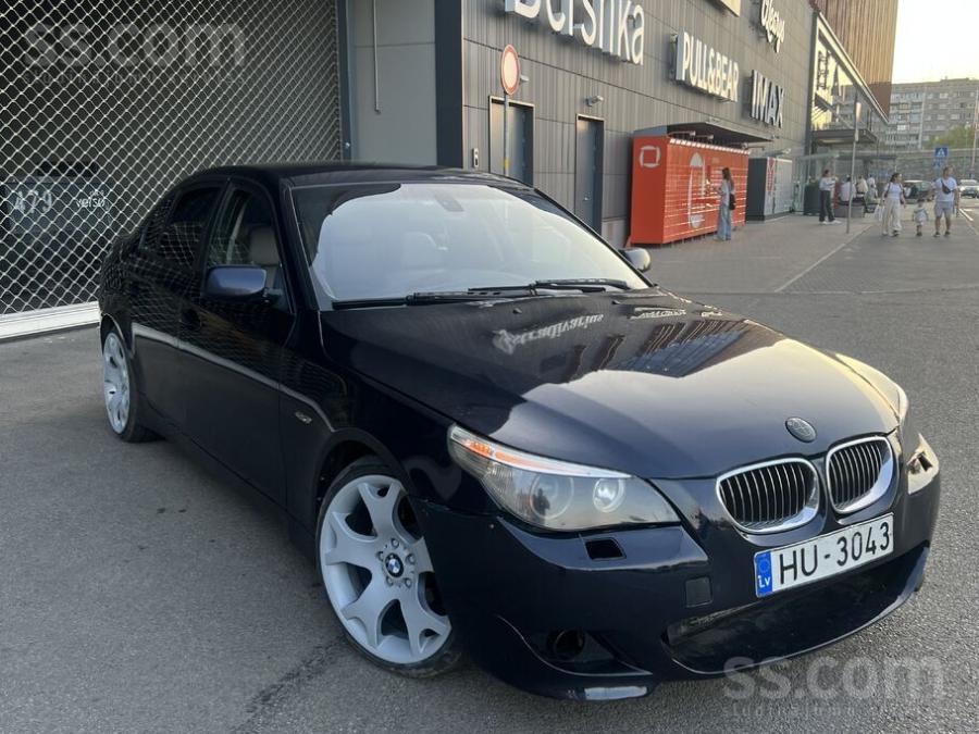 Blue BMW 530 2004 in Riga, with an engine capacity of 3.00 L and mileage of 397 thousand km for 3200 €, photo 8 on AUTOMOTO.COM.LV