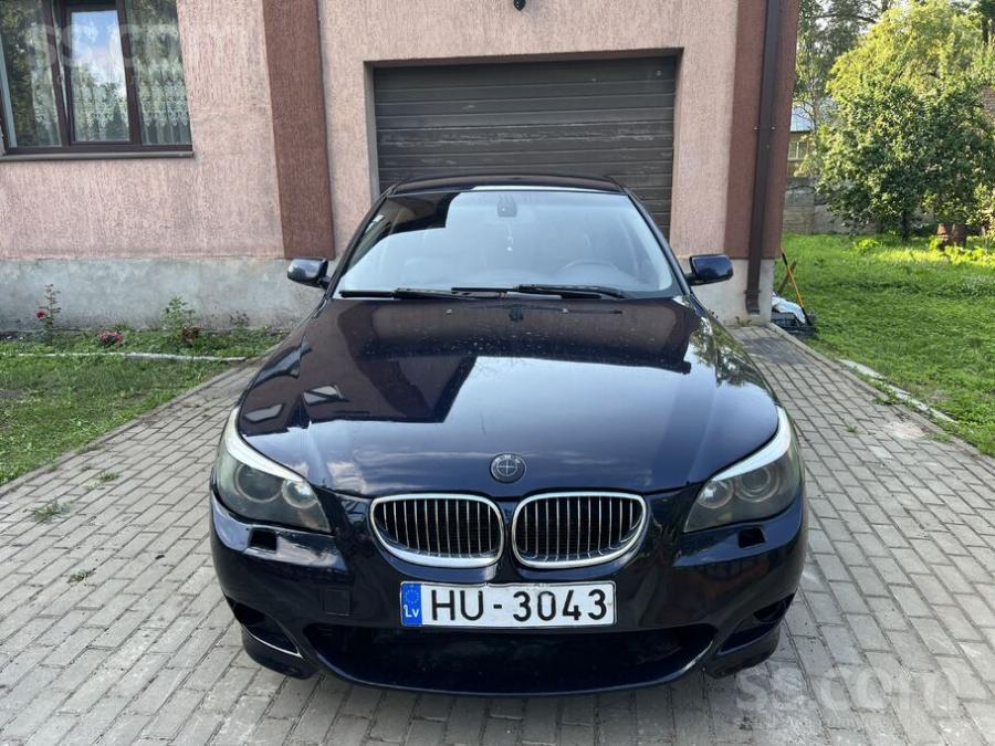 Blue BMW 530 2004 in Riga, with an engine capacity of 3.00 L and mileage of 397 thousand km for 3200 €, photo 12 on AUTOMOTO.COM.LV