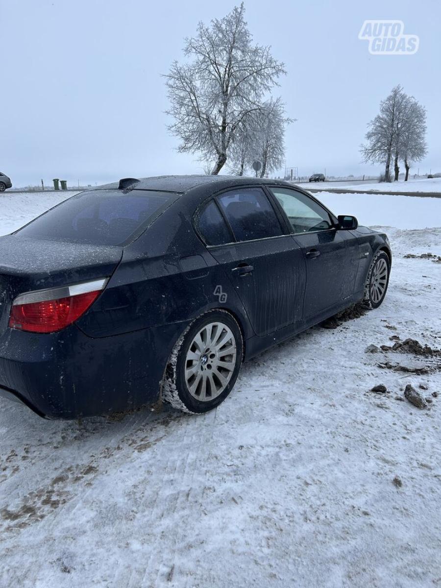 Blue BMW 530 2004 in Siauliai, with an engine capacity of 3.00 L and mileage of 390 thousand km for 3600 €, photo 3 on AUTOMOTO.COM.LV