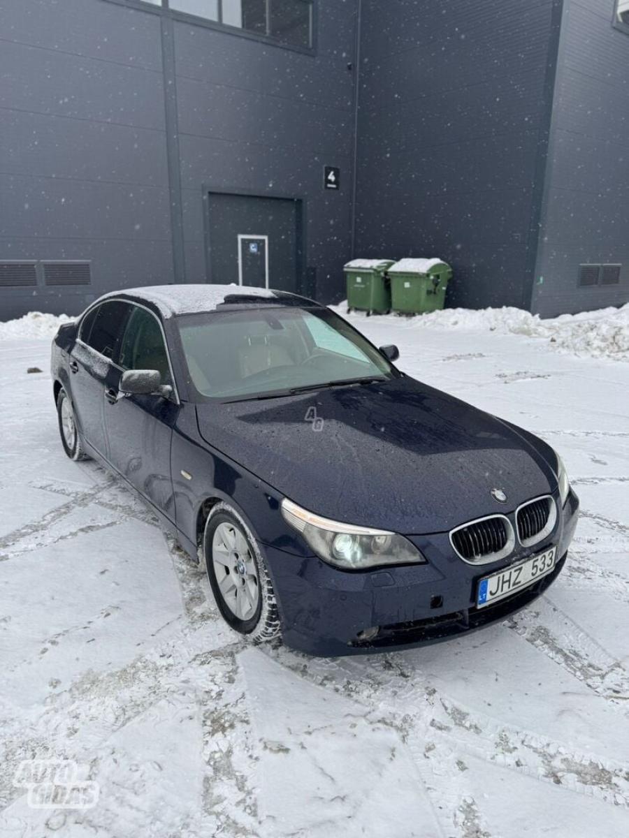 Zils BMW 530 2004 Kauņa, ar dzinēja tilpumu 3.00 L un nobraukumu 477 tūkst. km par 2550 €, foto 3 vietnē AUTOMOTO.COM.LV