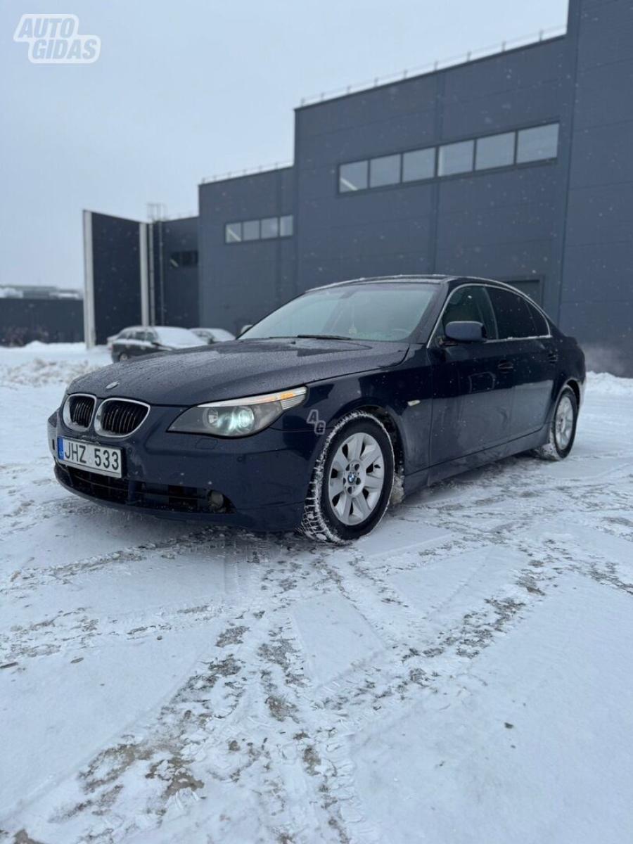 Zils BMW 530 2004 Kauņa, ar dzinēja tilpumu 3.00 L un nobraukumu 477 tūkst. km par 2550 €, foto 6 vietnē AUTOMOTO.COM.LV