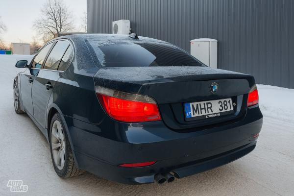 Zils BMW 530 2004 Viļņa, ar dzinēja tilpumu 3.00 L un nobraukumu 455 tūkst. km par 2250 €, foto 2 vietnē AUTOMOTO.COM.LV