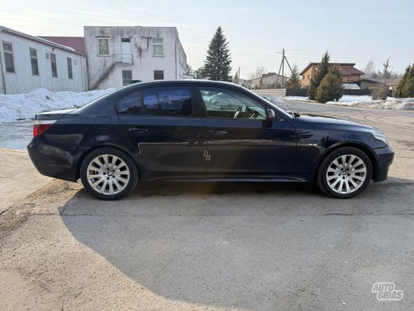 Zils BMW 530 2004 Klaipėda, ar dzinēja tilpumu 3.00 L un nobraukumu 381 tūkst. km par 3700 €, foto 9 vietnē AUTOMOTO.COM.LV