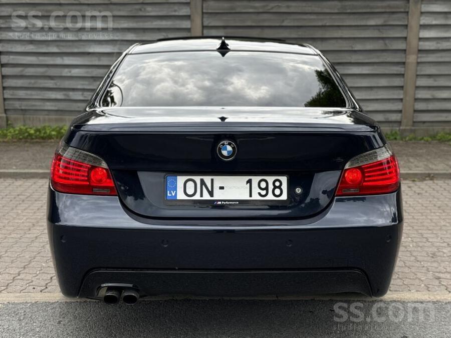 Zils BMW 530 2004 Jelgava, ar dzinēja tilpumu 3.00 L un nobraukumu 260 tūkst. km par 6200 €, foto 7 vietnē AUTOMOTO.COM.LV