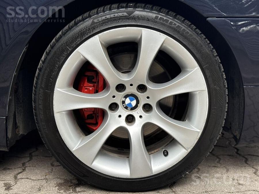 Zils BMW 530 2004 Jelgava, ar dzinēja tilpumu 3.00 L un nobraukumu 260 tūkst. km par 6200 €, foto 14 vietnē AUTOMOTO.COM.LV