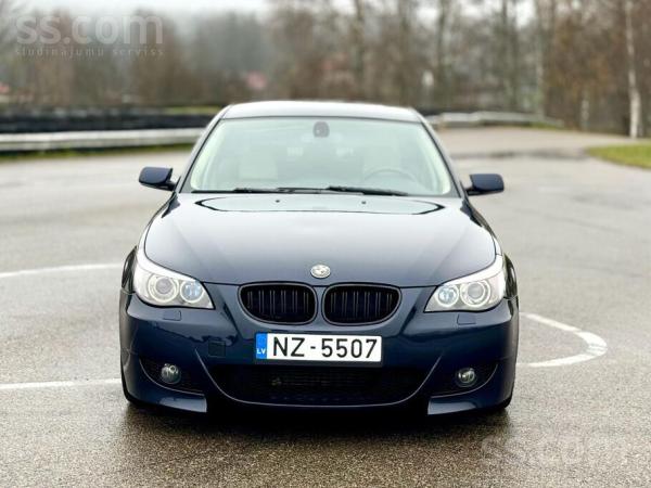 Blue BMW 530 2004 in Cesis, with an engine capacity of 3.00 L and mileage of 398 thousand km for 4700 €, photo 2 on AUTOMOTO.COM.LV