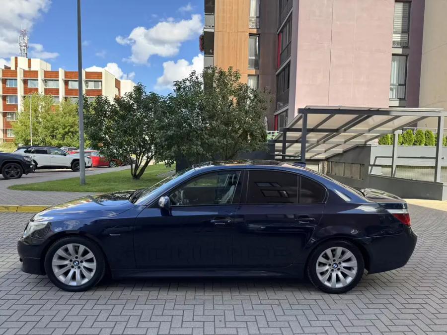 Zils BMW 530 2004 Rīga, ar dzinēja tilpumu 3.00 L un nobraukumu 251 tūkst. km par 3990 €, foto 3 vietnē AUTOMOTO.COM.LV