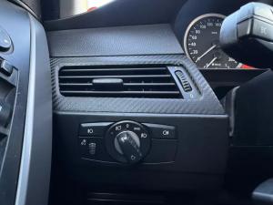 Zils BMW 530 2004 Rīga, ar dzinēja tilpumu 3.00 L un nobraukumu 251 tūkst. km par 3990 €, foto 25 vietnē AUTOMOTO.COM.LV
