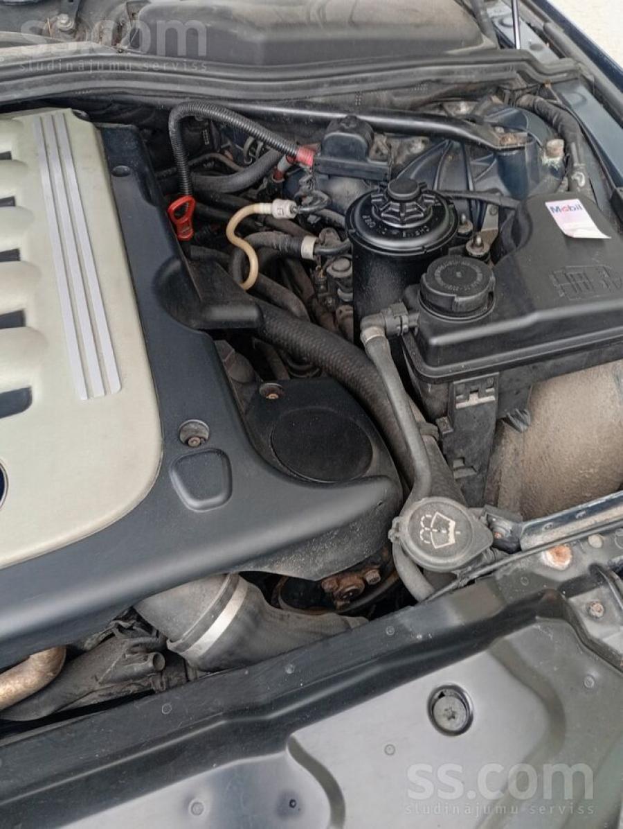 Blue BMW 530 2004 in Daugavpils, with an engine capacity of 3.00 L and mileage of 348 thousand km for 4050 €, photo 13 on AUTOMOTO.COM.LV
