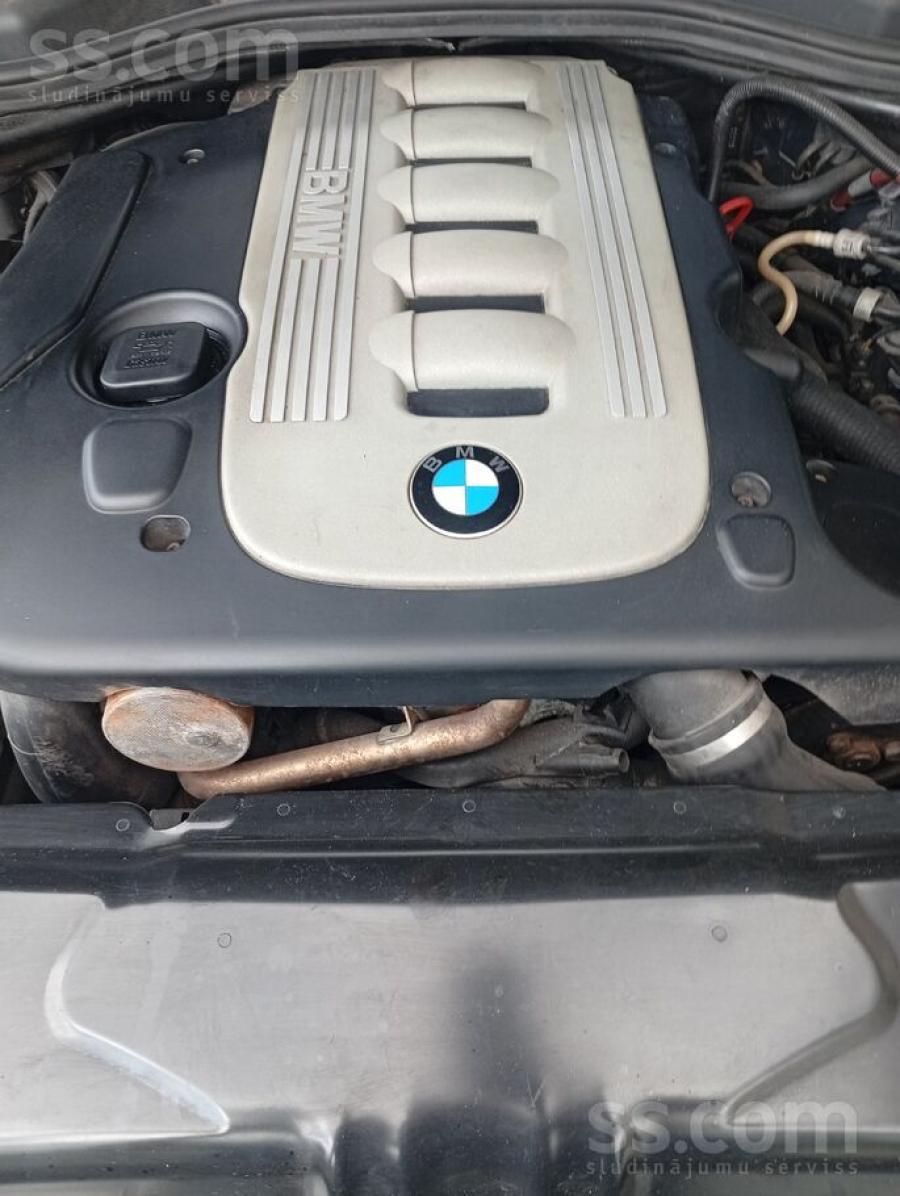 Blue BMW 530 2004 in Daugavpils, with an engine capacity of 3.00 L and mileage of 348 thousand km for 4050 €, photo 14 on AUTOMOTO.COM.LV