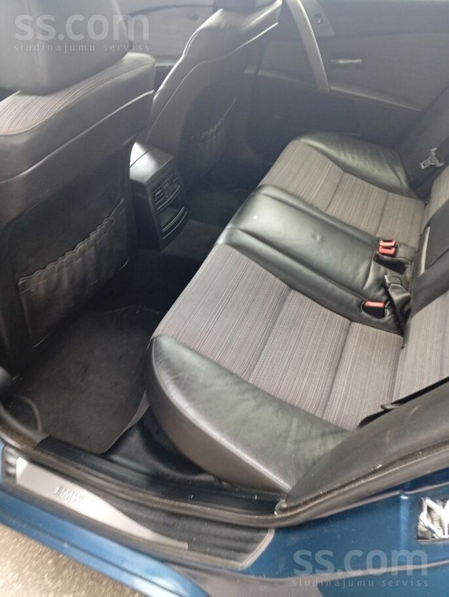 Blue BMW 530 2004 in Daugavpils, with an engine capacity of 3.00 L and mileage of 348 thousand km for 4050 €, photo 17 on AUTOMOTO.COM.LV