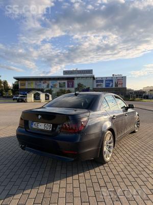 Blue BMW 530 2004 in Riga, with an engine capacity of 3.00 L and mileage of 365 thousand km for 3300 €, photo 5 on AUTOMOTO.COM.LV