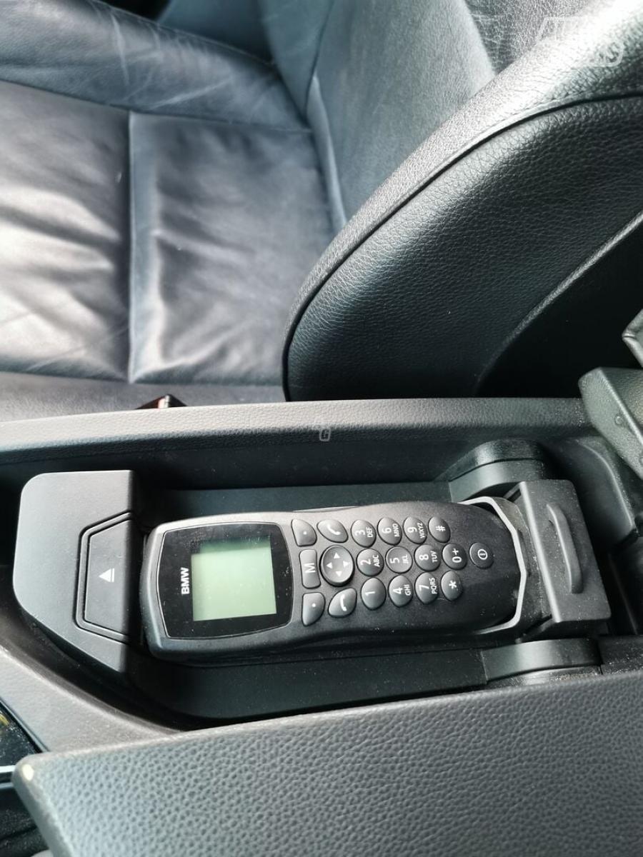 Zils BMW 530 2004 Kauņa, ar dzinēja tilpumu 3.00 L un nobraukumu 478 tūkst. km par 4200 €, foto 15 vietnē AUTOMOTO.COM.LV