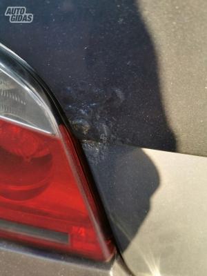 Zils BMW 530 2004 Kauņa, ar dzinēja tilpumu 3.00 L un nobraukumu 478 tūkst. km par 4200 €, foto 22 vietnē AUTOMOTO.COM.LV