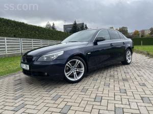 Blue BMW 530 2004 in Riga, with an engine capacity of 3.00 L and mileage of 288 thousand km for 3990 €, photo 1 on AUTOMOTO.COM.LV