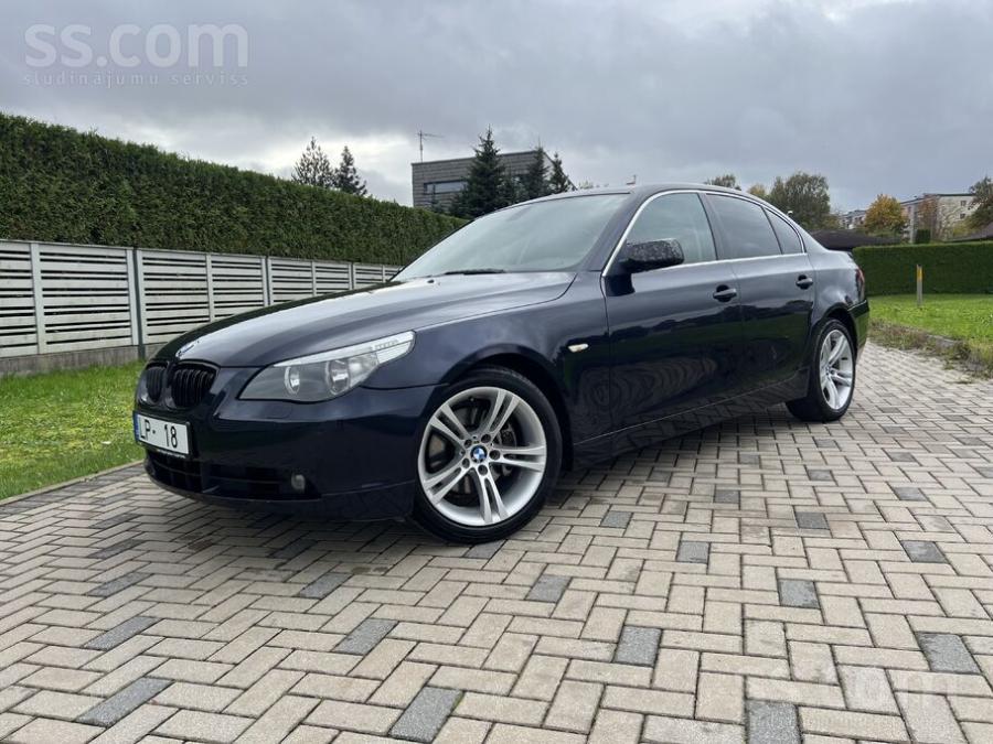 Blue BMW 530 2004 in Riga, with an engine capacity of 3.00 L and mileage of 288 thousand km for 3990 €, photo 1 on AUTOMOTO.COM.LV
