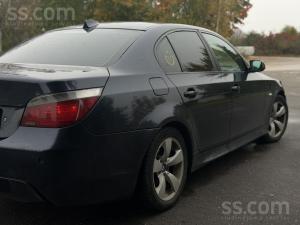 Синий БМВ 530 2004 в Рига, объемом двигателя 3.00 л и пробегом 413 тыс. км за 3500 €, фото 6 на AUTOMOTO.COM.LV