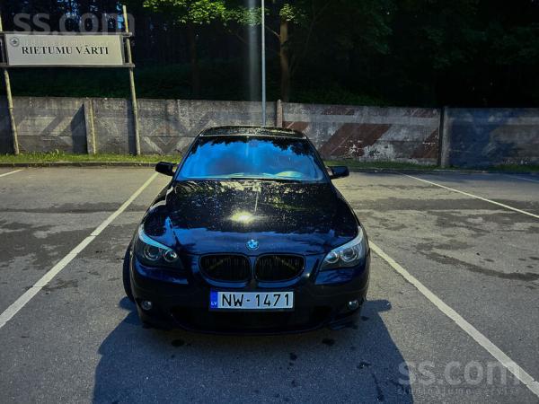 Синий БМВ 530 2005 в Рига, объемом двигателя 3.00 л и пробегом 337 тыс. км за 6700 €, фото 5 на AUTOMOTO.COM.LV