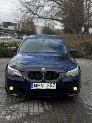 Blue BMW 530 2005 in Vilnius, with an engine capacity of 2.99 L and mileage of 264 thousand km for 1550 €, photo 3 on AUTOMOTO.COM.LV