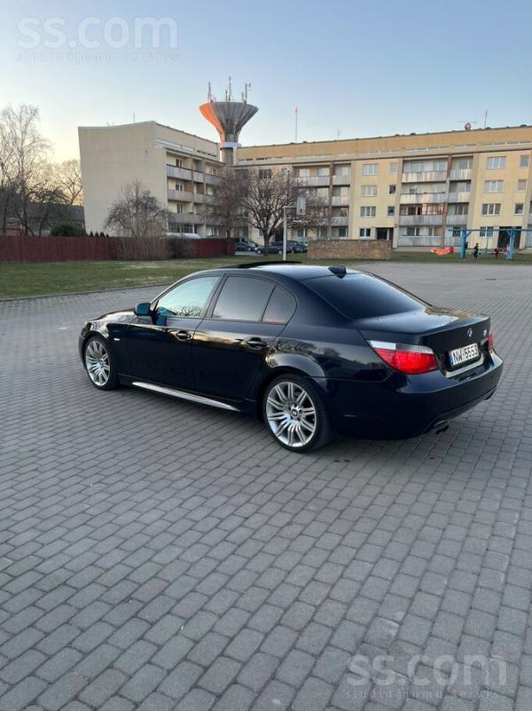 Blue BMW 530 2005 in Liepaja, with an engine capacity of 3.00 L and mileage of 331 thousand km for 7200 €, photo 1 on AUTOMOTO.COM.LV
