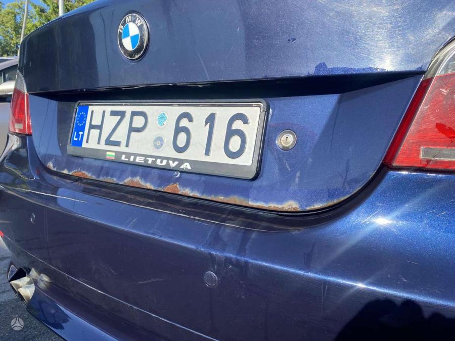 Синий БМВ 530 2005 в Каунас, объемом двигателя 2.99 л и пробегом 372 тыс. км за 1800 €, фото 26 на AUTOMOTO.COM.LV