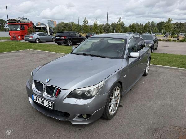 Blue BMW 530 2005 in Klaipeda, with an engine capacity of 3.00 L and mileage of 400 thousand km for 3050 €, photo 3 on AUTOMOTO.COM.LV