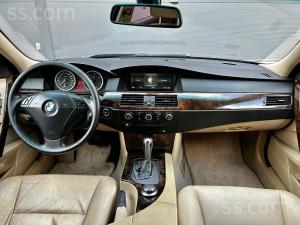 Zils BMW 530 2006 Rīga, ar dzinēja tilpumu 3.00 L un nobraukumu 348 tūkst. km par 2690 €, foto 15 vietnē AUTOMOTO.COM.LV