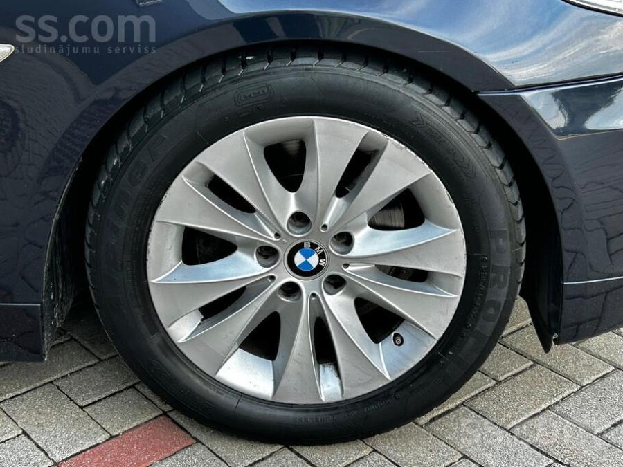 Zils BMW 530 2006 Rīga, ar dzinēja tilpumu 3.00 L un nobraukumu 348 tūkst. km par 2690 €, foto 24 vietnē AUTOMOTO.COM.LV