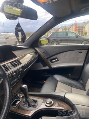 Blue BMW 530 2006 in Riga, with an engine capacity of 3.00 L and mileage of 380 thousand km for 5400 €, photo 5 on AUTOMOTO.COM.LV