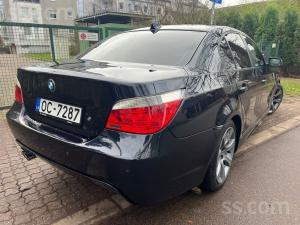 Zils BMW 530 2006 Rīga, ar dzinēja tilpumu 3.00 L un nobraukumu 309 tūkst. km par 6490 €, foto 6 vietnē AUTOMOTO.COM.LV