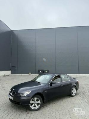 Zils BMW 530 2006 Šauļi, ar dzinēja tilpumu 3.00 L un nobraukumu 390 tūkst. km par 2750 €, foto  vietnē AUTOMOTO.COM.LV