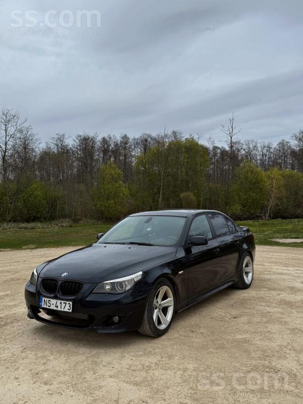 Zils BMW 530 2006 Krāslava, ar dzinēja tilpumu 3.00 L un nobraukumu 428 tūkst. km par 4500 €, foto 2 vietnē AUTOMOTO.COM.LV