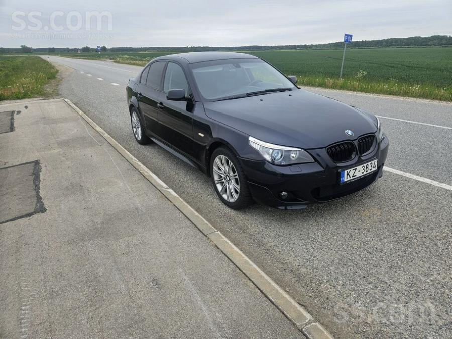Синий БМВ 530 2006 в Елгава, объемом двигателя 3.00 л и пробегом 320 тыс. км за 3000 €, фото 3 на AUTOMOTO.COM.LV