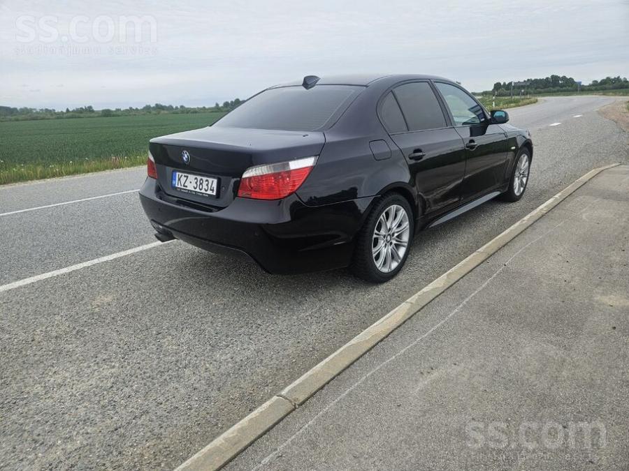 Синий БМВ 530 2006 в Елгава, объемом двигателя 3.00 л и пробегом 320 тыс. км за 3000 €, фото 5 на AUTOMOTO.COM.LV