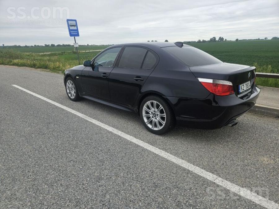 Синий БМВ 530 2006 в Елгава, объемом двигателя 3.00 л и пробегом 320 тыс. км за 3000 €, фото 6 на AUTOMOTO.COM.LV