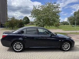 Синий БМВ 530 2006 в Рига, объемом двигателя 3.00 л и пробегом 320 тыс. км за 4990 €, фото 3 на AUTOMOTO.COM.LV