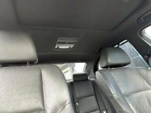 Blue BMW 530 2006 in Riga, with an engine capacity of 3.00 L and mileage of 372 thousand km for 4990 €, photo 28 on AUTOMOTO.COM.LV